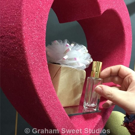 Valentine Heart VM Display Shelves. Decorations for instore, window ...